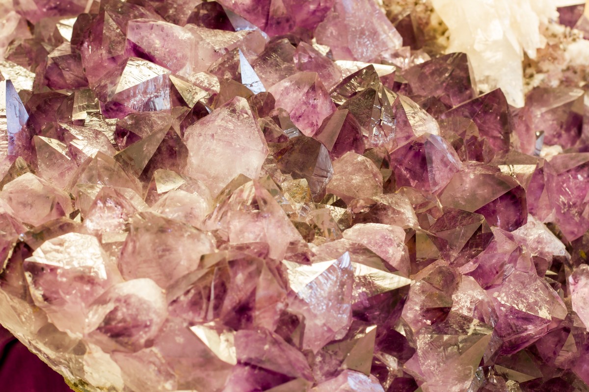 Heart of the Bay – Crystals & Jewellery Byron Bay